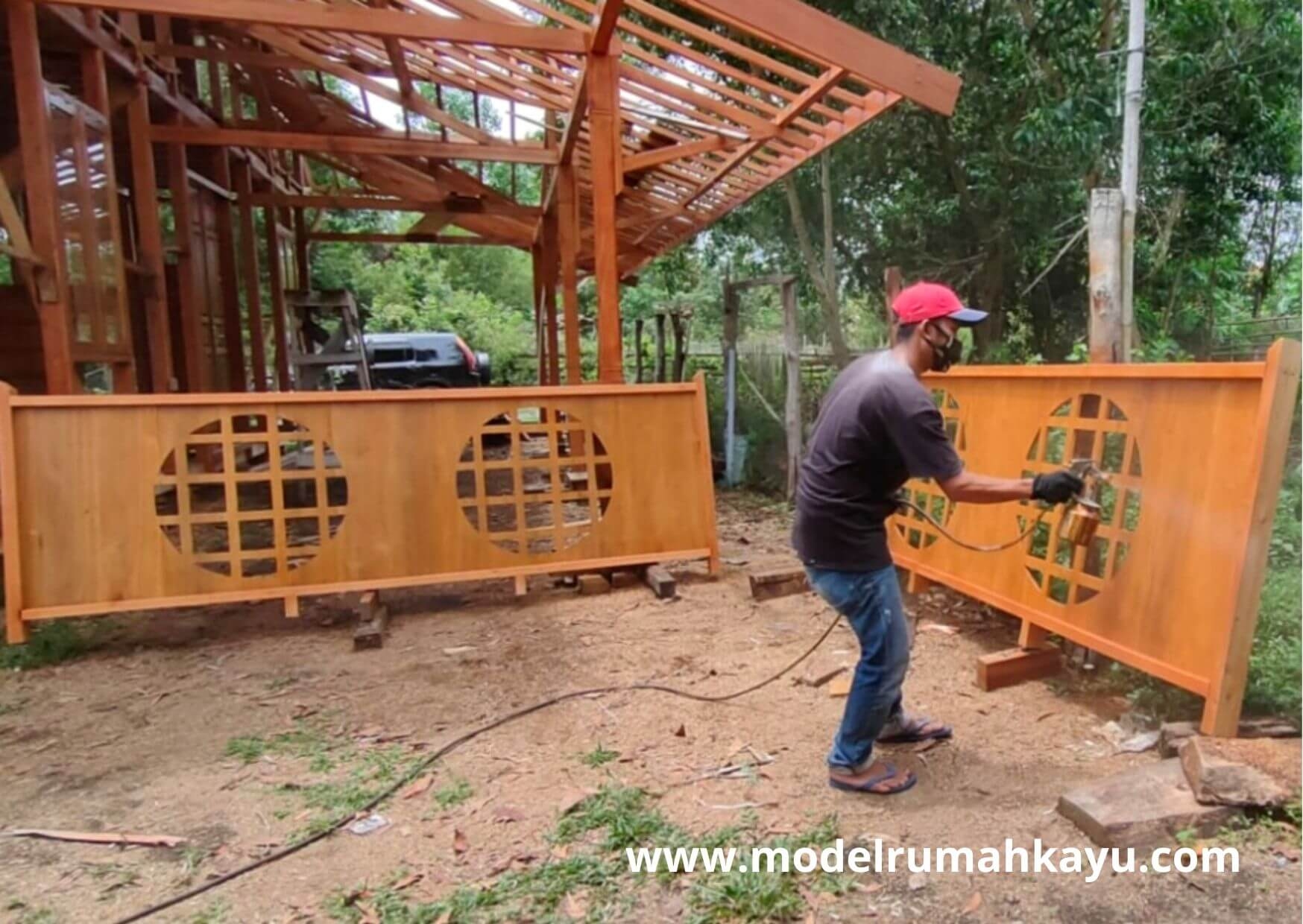 Finishing Kayu - Rumah Kayu Bongkar Pasang